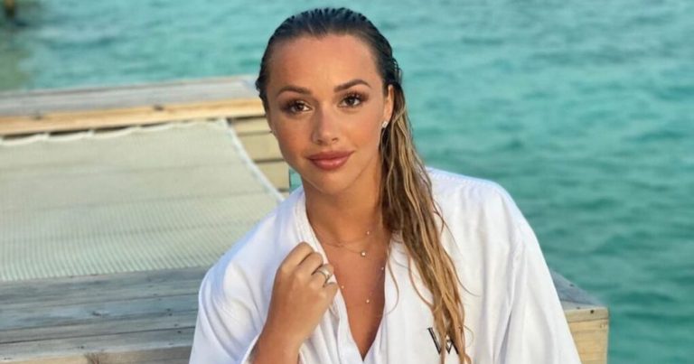 Emma Heesters zorgt voor rode oortjes piepklein zwart jurkje - SGXL.NL