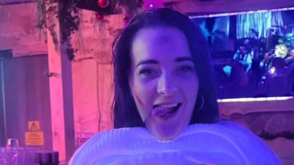 Nicol Kremers Doet Gek En Deelt Gewaagde Foto Op Instagram Sgxlnl 6659