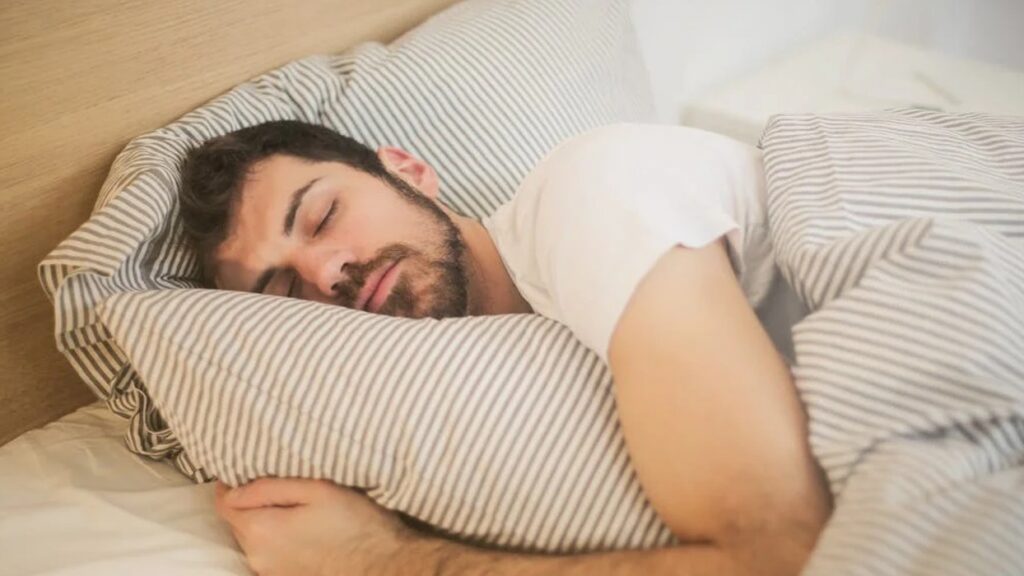 'Prrrt-meme' gaat knetterviral na veelbesproken 'scheetinterview' met ...