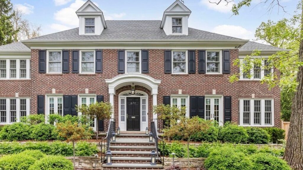 Het Iconische 'Home Alone' Huis staat te Koop voor Enorm Bedrag! - SGXL.NL