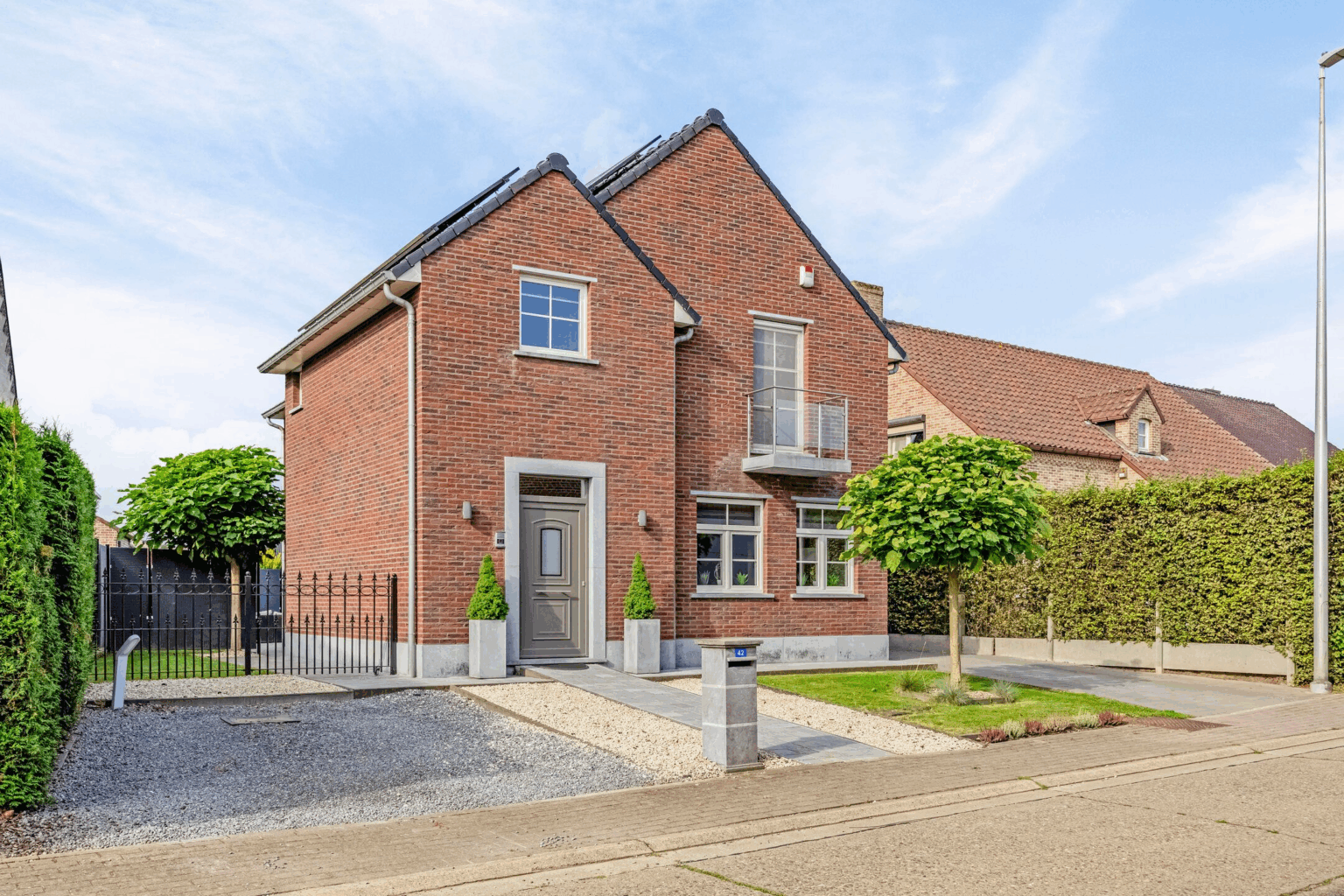 Huis kopen in België met zwembad te koop voor een prikkie!
