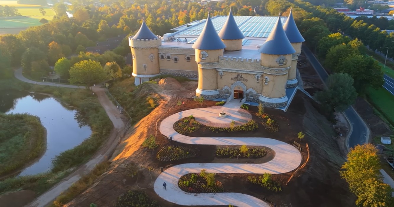 Dit is hoe betaalbaar het nieuwe pretpark Bommelwereld is in ...