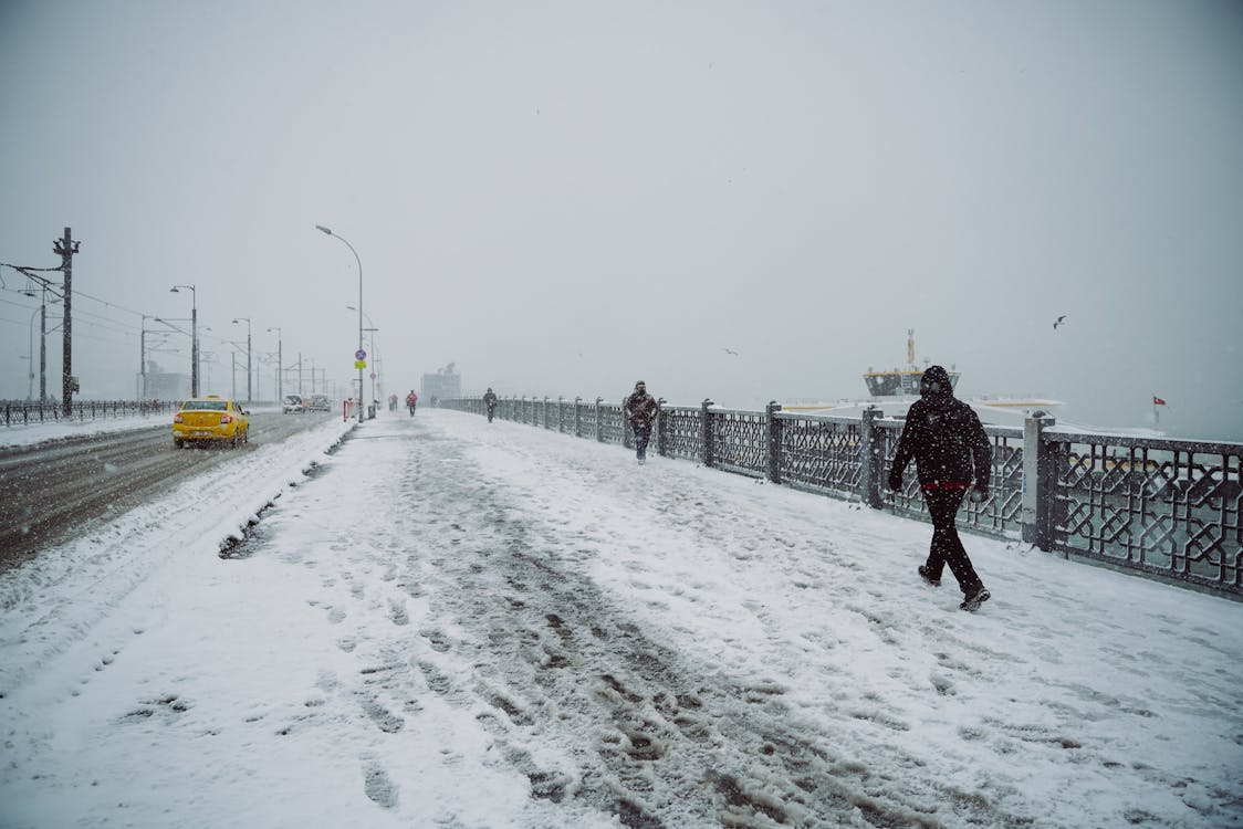 KNMI waarschuwt opnieuw voor extreem winterweer: in deze provincies ...